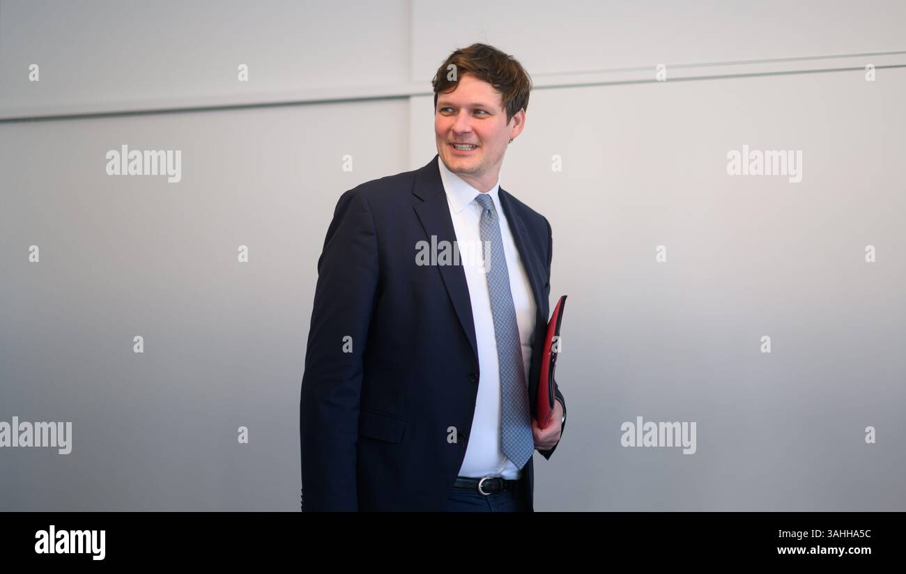 Freiberg, Germany. 08th Apr, 2025. Conrad Clemens (CDU), Saxony's ...