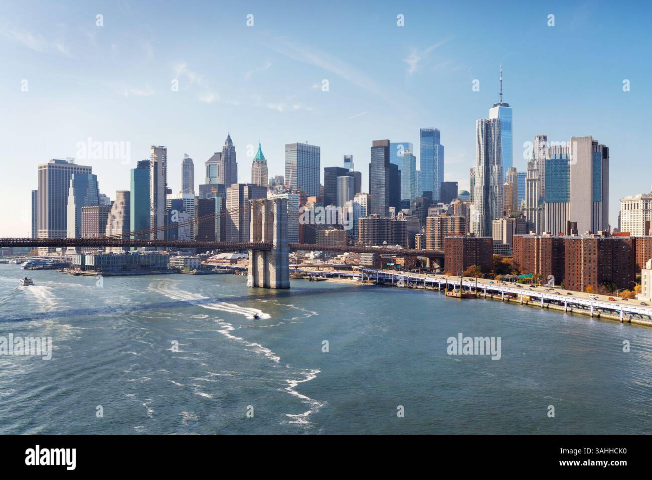 A stunning panoramic view of the iconic Brooklyn Bridge stretching ...