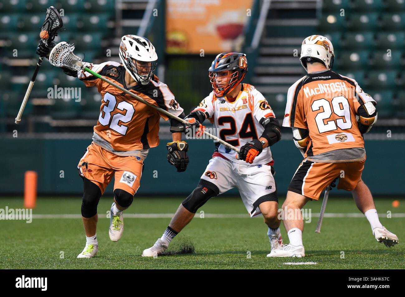 Matt blaze hi-res stock photography and images - Alamy