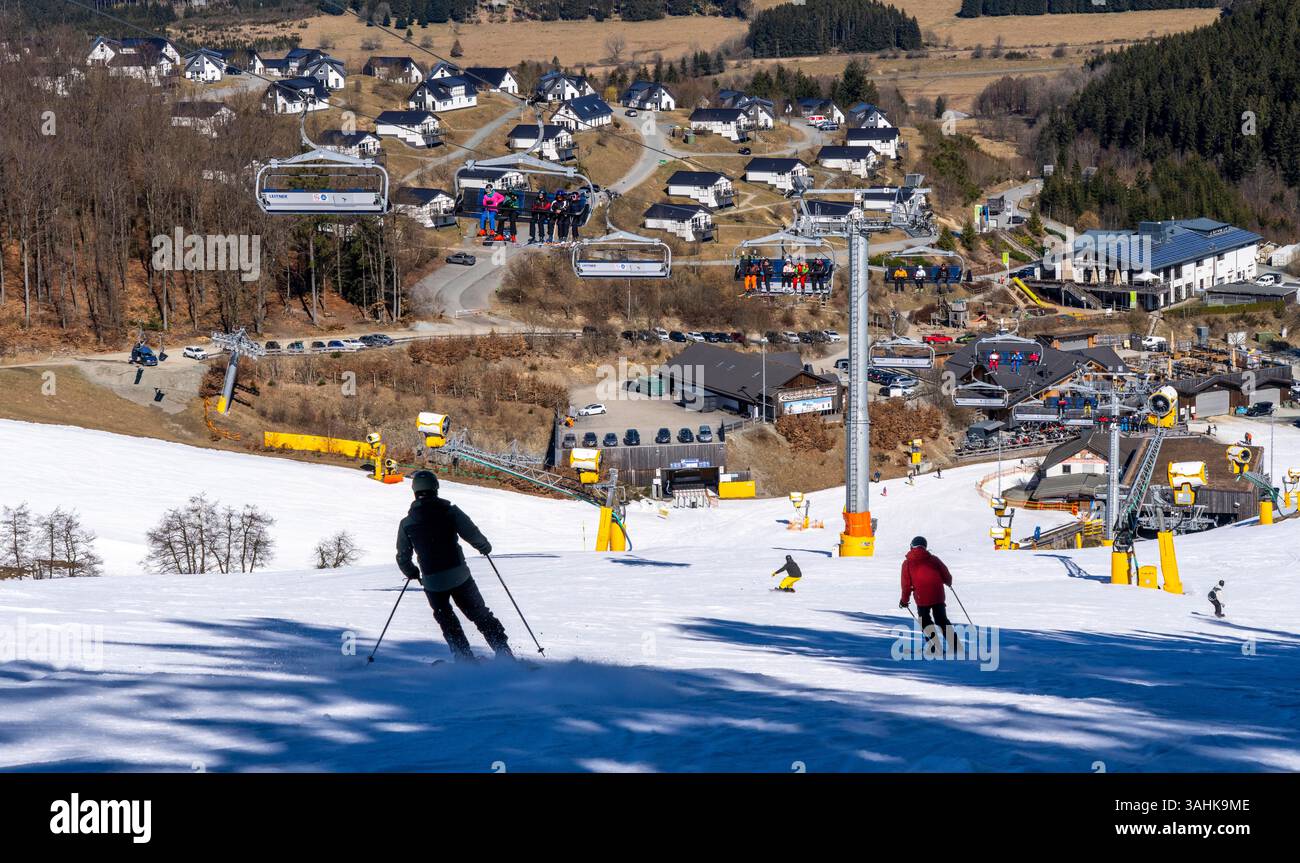 Winter sports area in Sauerland, Winterberg ski lift carousel ...