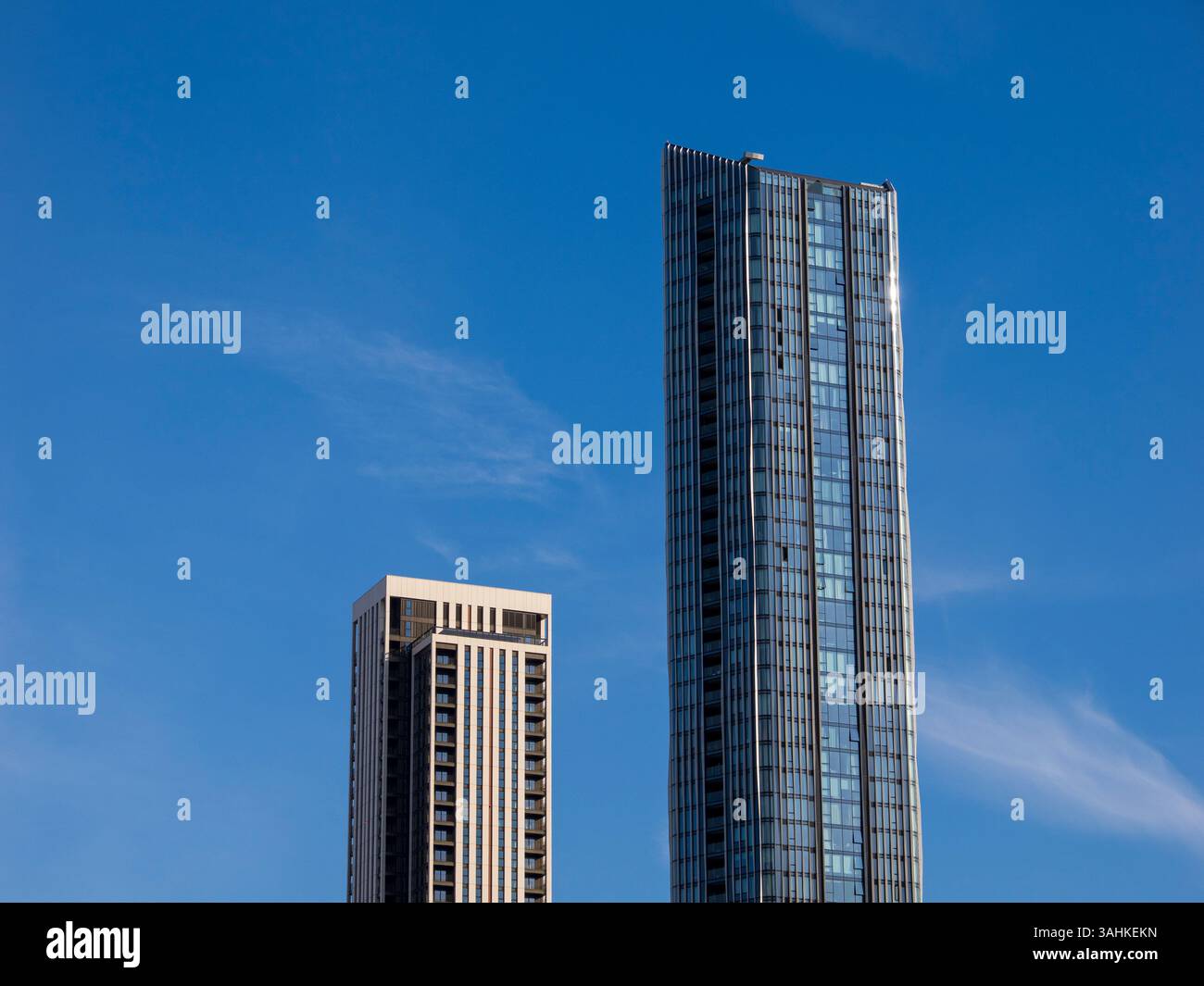 One Thames Quay, (Left), Armoury Tower, (Right), Marsh Wall, Docklands ...