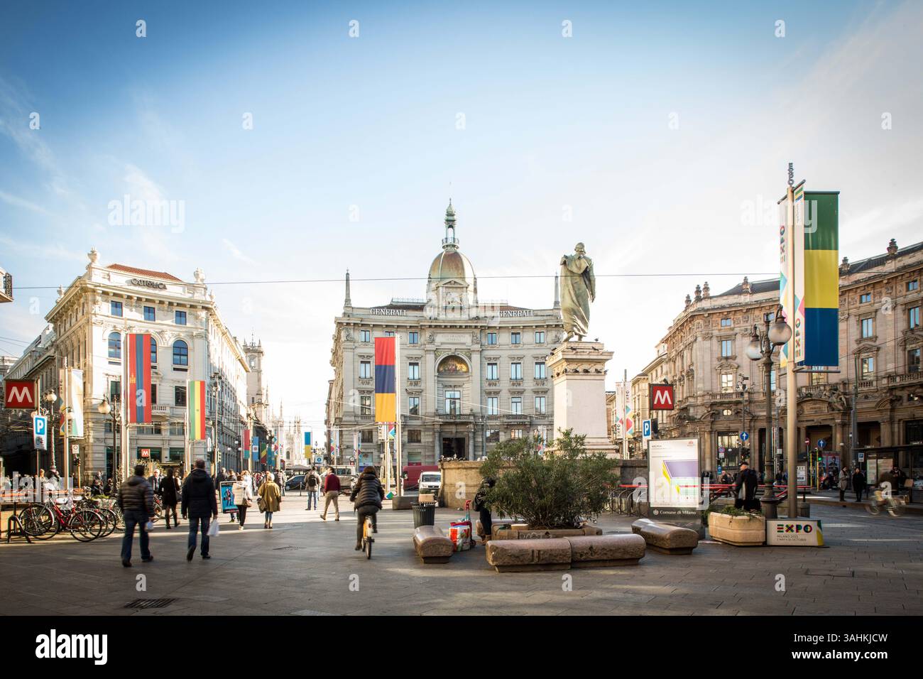 November 18, 2014 - Italia - View of an important Milanese square ...