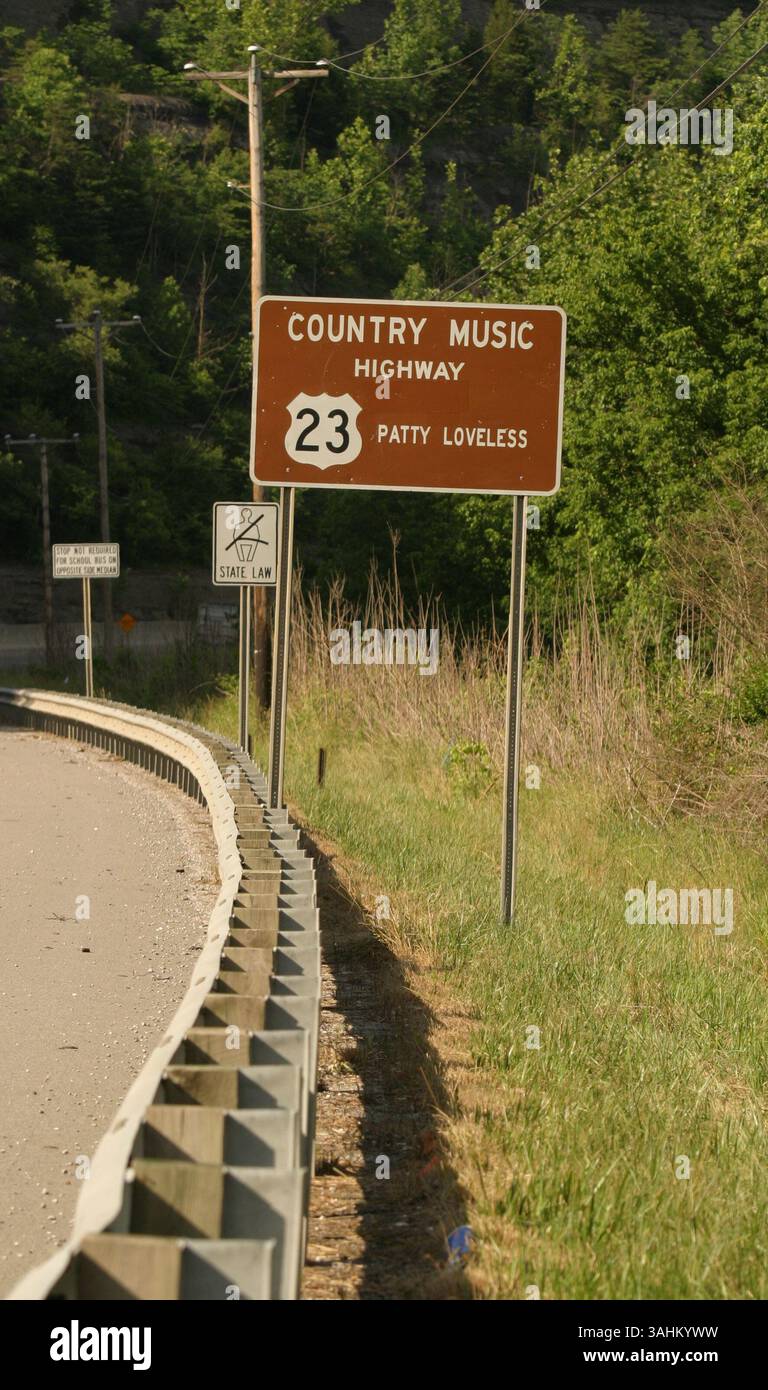 May 29, 2004 - Pikeville, KY, U.S. - June 8th, 2004: Pikeville, KY: USA ...