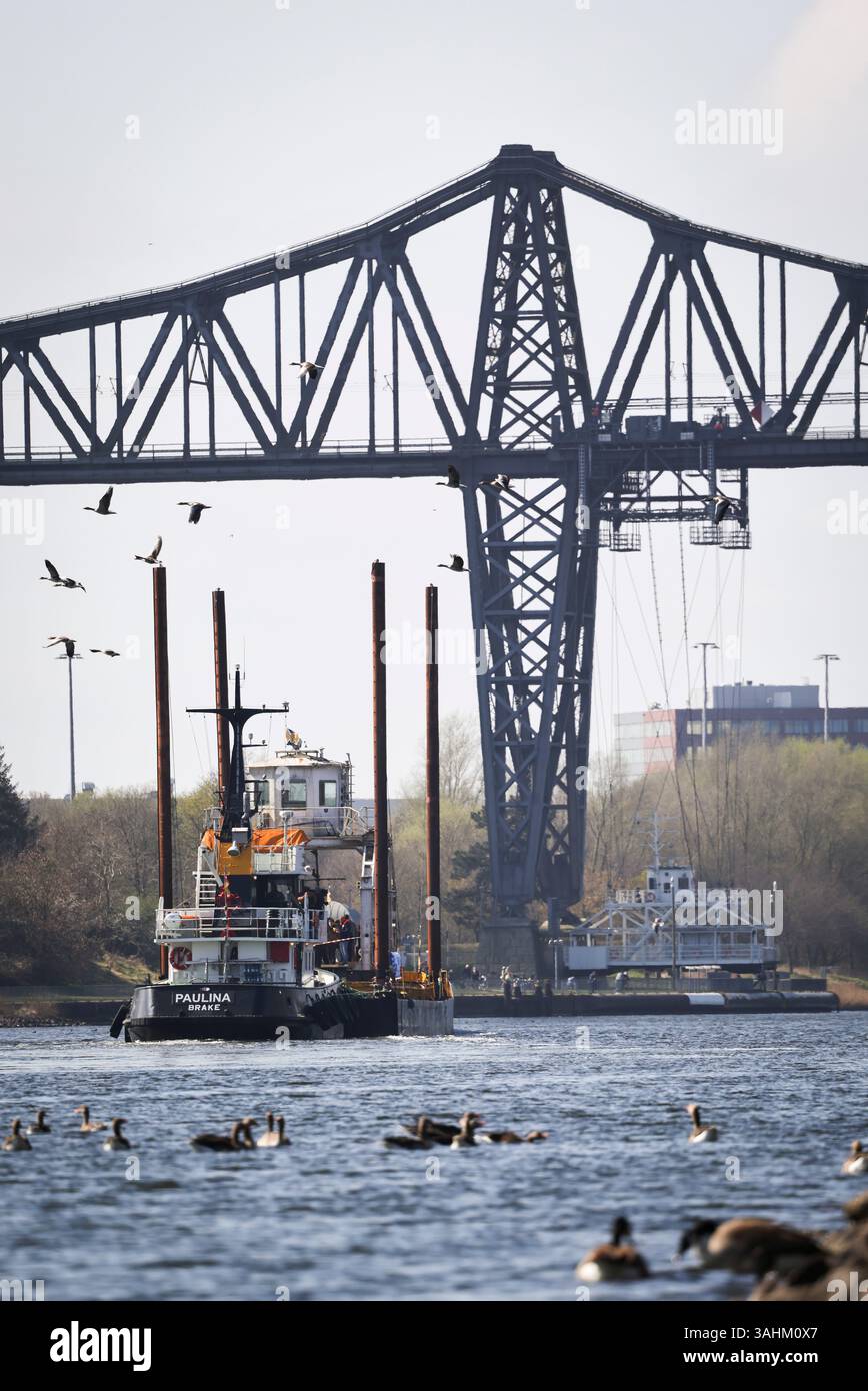 10 April 2025, Schleswig-Holstein, Rendsburg: The decommissioned old ...