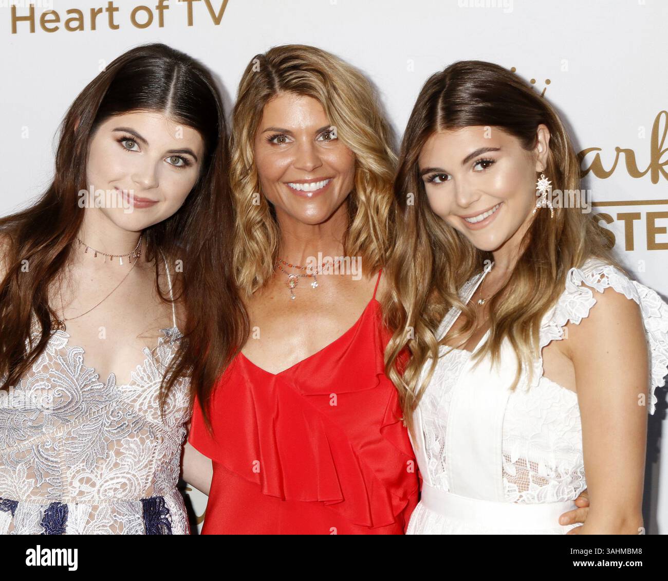 Lori loughlin and olivia jade hi-res stock photography and images - Alamy