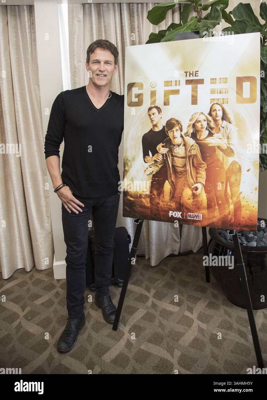 August 8, 2017 - Hollywood, California, U.S. - STEPHEN MOYER stars in ...
