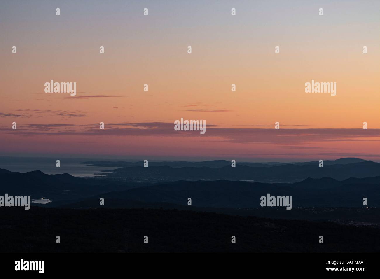 Layers of landscape hi-res stock photography and images - Alamy