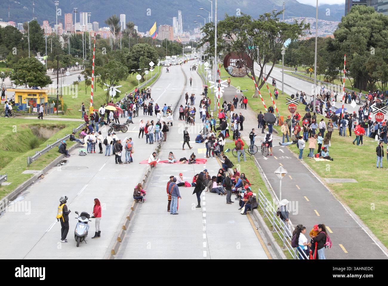 Bloqueos bloqueos bloqueos bloqueos hi-res stock photography and images ...