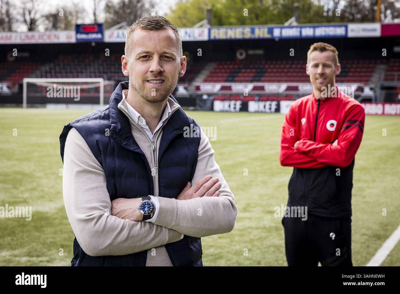 ROTTERDAM, 10-04-2025. Van Donge & De Roo Stadium. Excelsior, Niels and ...