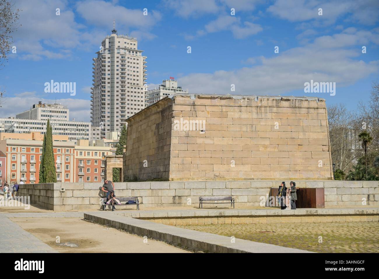 Ägyptischer Tempel, Templo de Debod, Parque de la Montana, Madrid ...