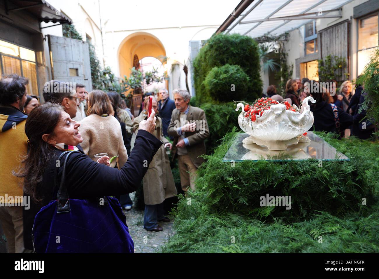Milan, Jardin AL' Italienne installation by Laboratorio Paravicini in ...