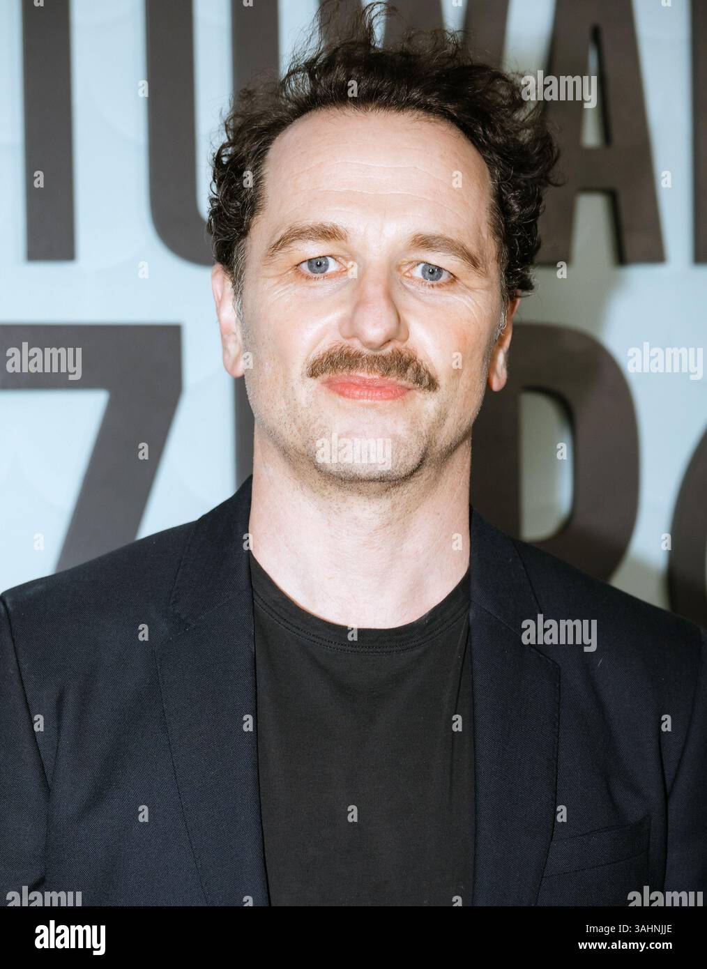 Towards zero matthew rhys hi-res stock photography and images - Alamy