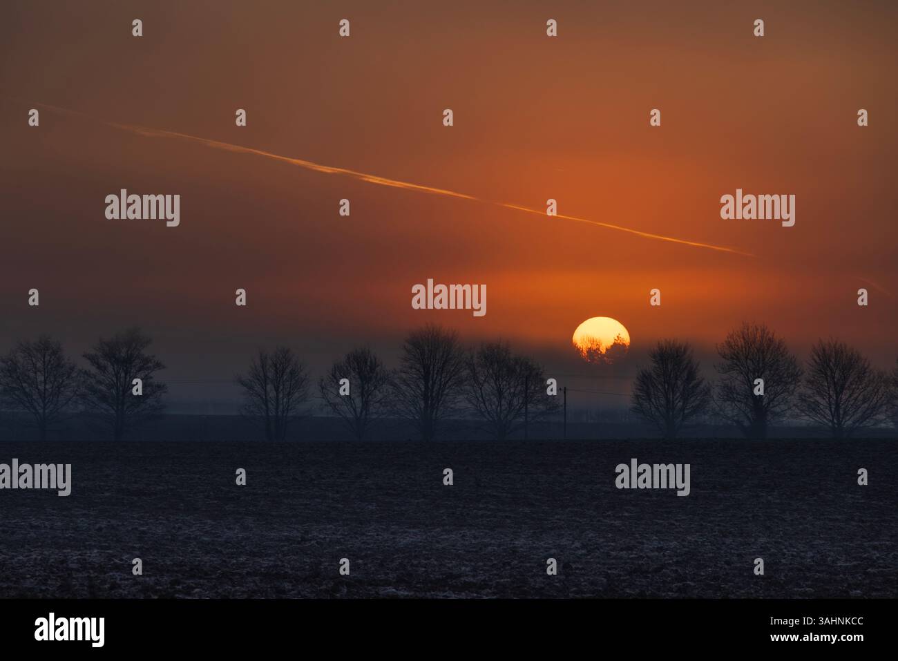 Atmospheric nature art hi-res stock photography and images - Alamy
