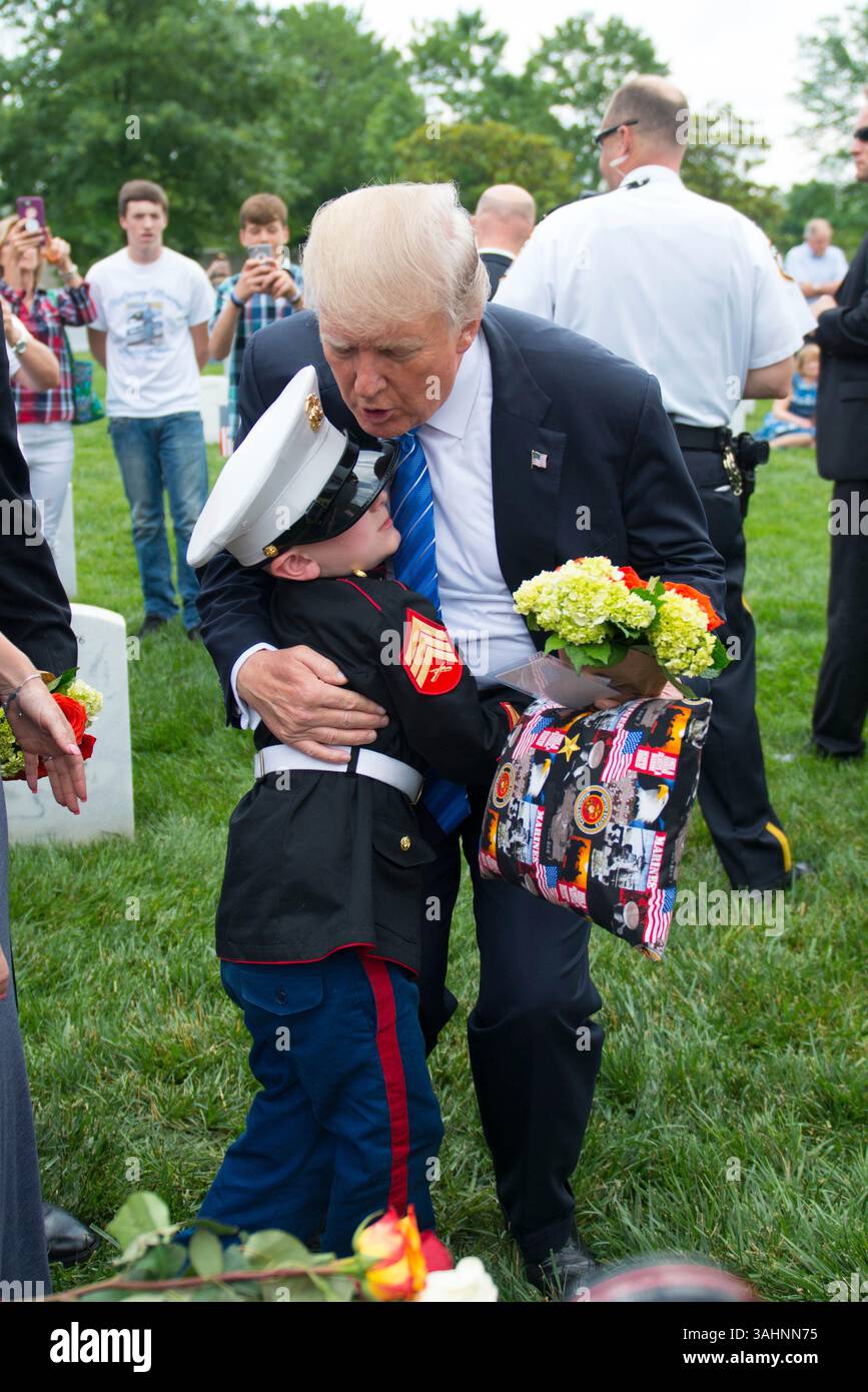 Trump military uniform hi-res stock photography and images - Alamy