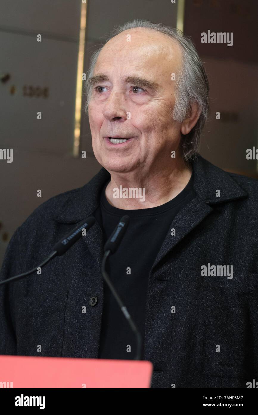 Singer songwriter Joan Manuel Serrat during a tribute at the Cervantes ...