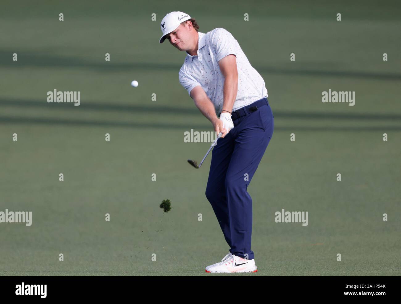 Augusta, United States. 10th Apr, 2025. Noah Kent hits a shot to the ...