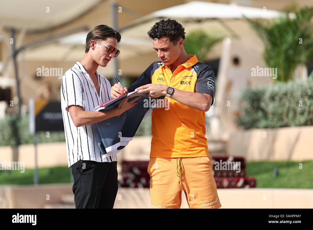 SAKHIR, BAHRAIN - APRIL 10: Lando Norris of Great Britain and McLaren ...