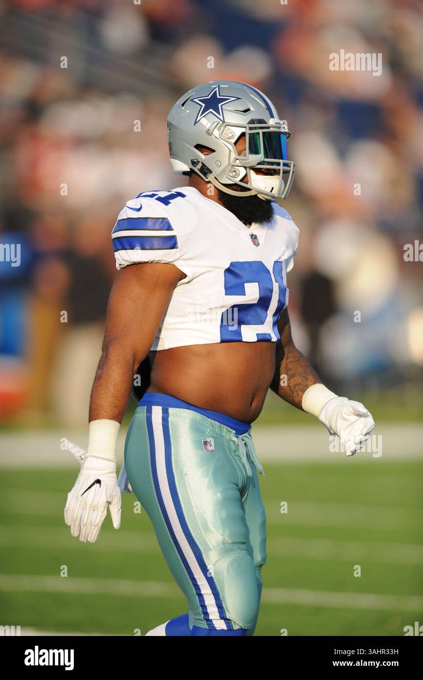 August 3rd, 2017: Ezekiel Elliot #21 during the Cowboys vs Cardinals ...