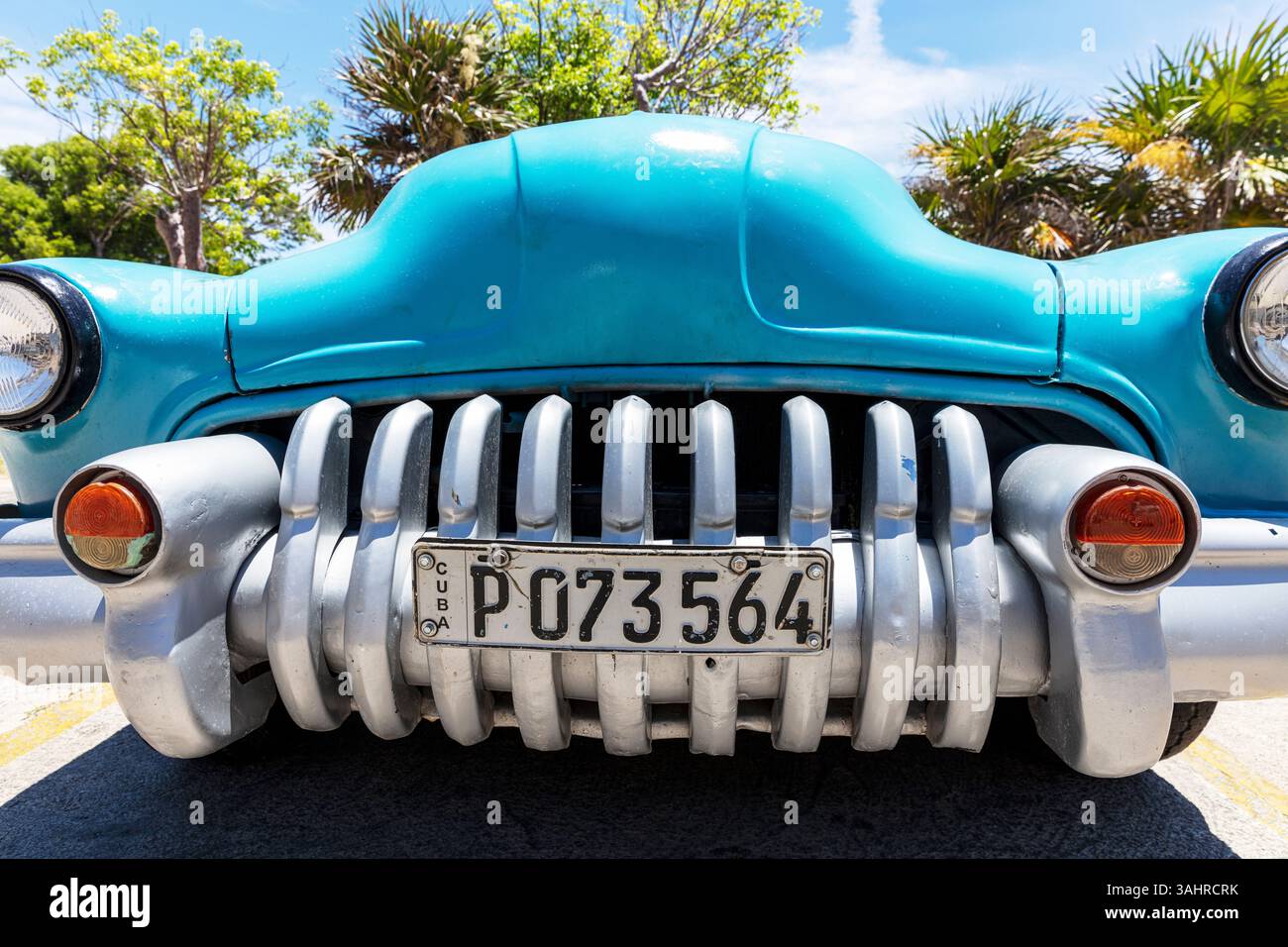 Modified cuban car hi-res stock photography and images - Alamy