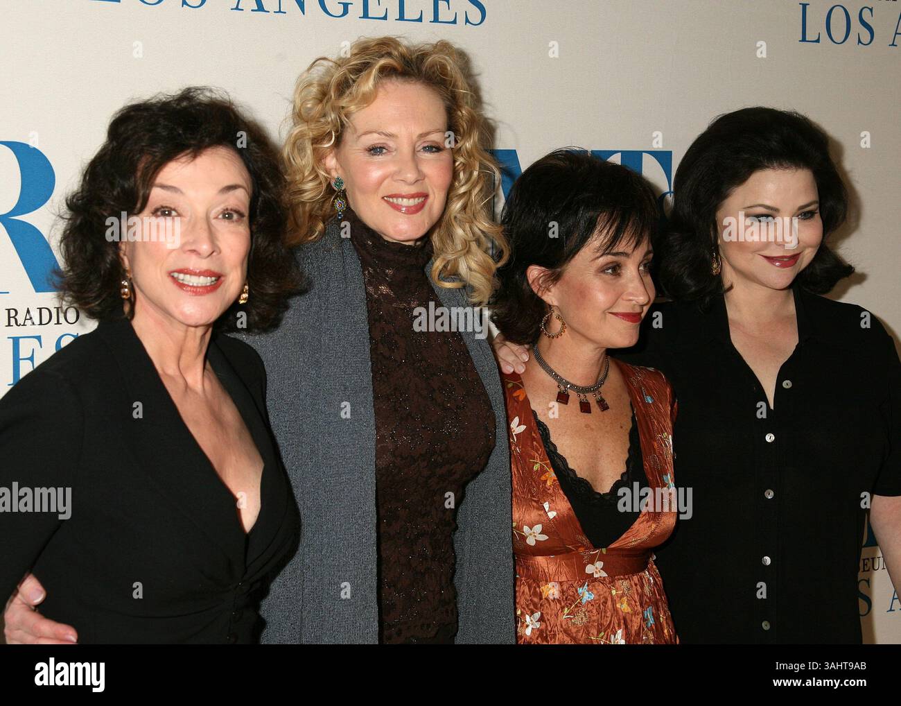 October 25, 2006 - Beverly Hills, CA, U.S. - 25 October 2006 - Beverly ...