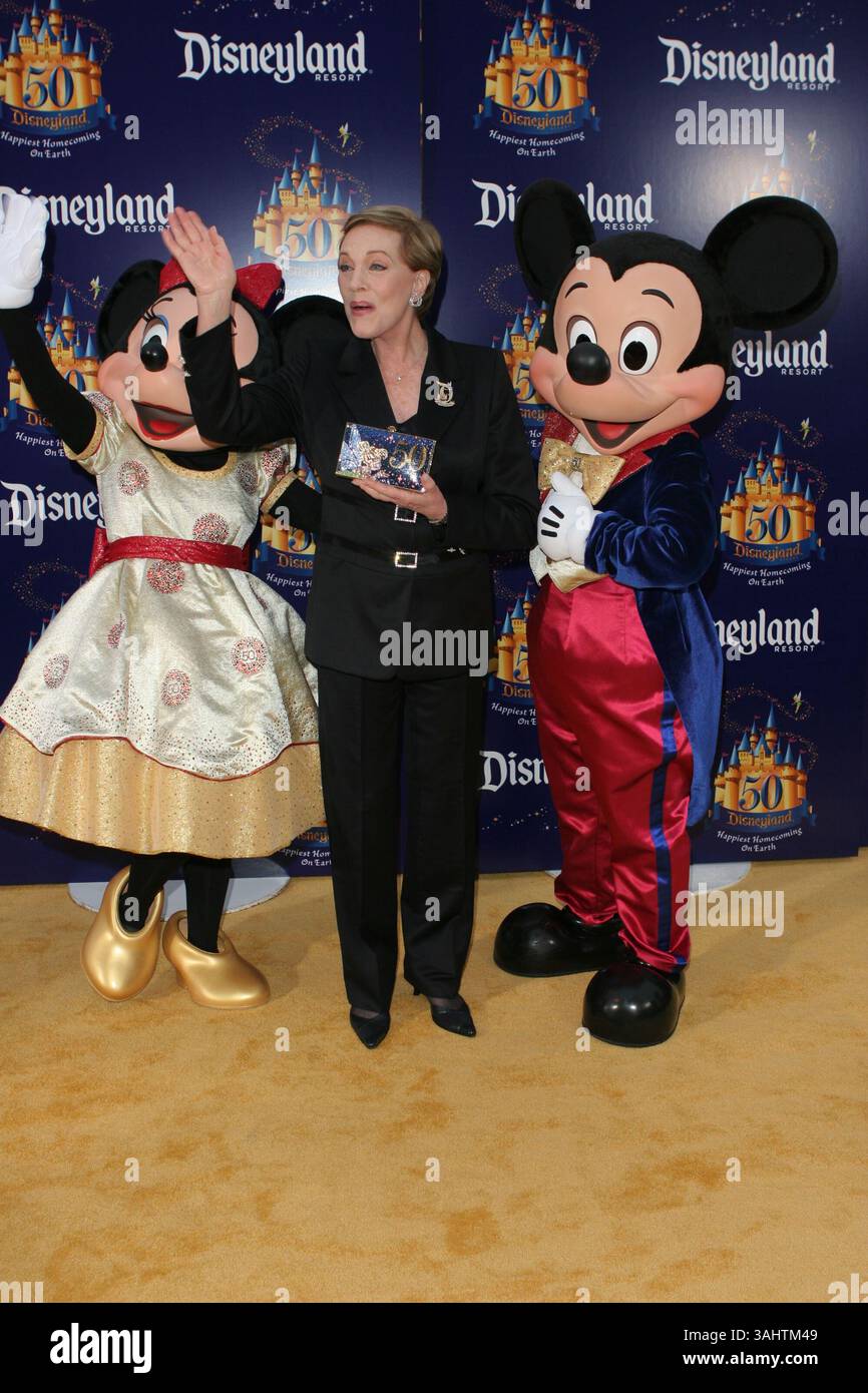 May 4, 2005 - Anaheim, CA, U.S. - 04 May 2005 - Anaheim, California ...