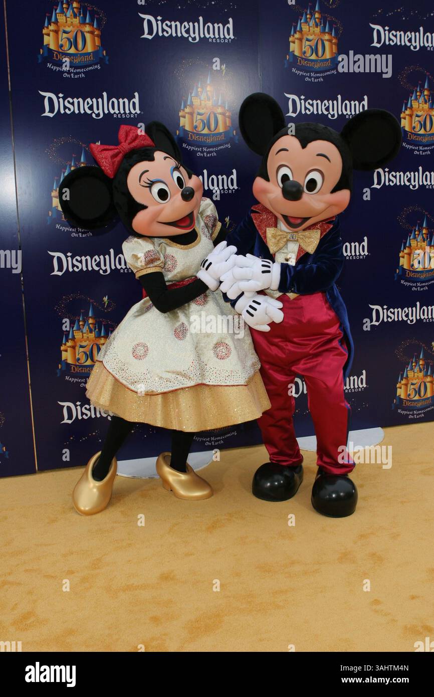 May 4, 2005 - Anaheim, CA, U.S. - 04 May 2005 - Anaheim, California ...