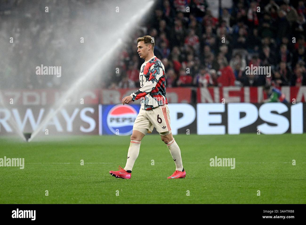 Muenchen, Deutschland. 08th Apr, 2025. Fussball; Viertelfinale; Round ...