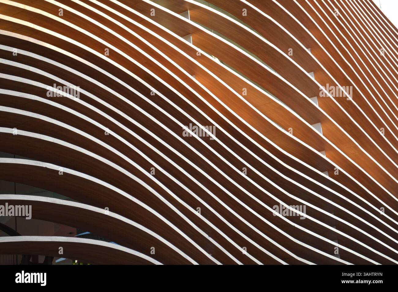 Thermal isolation building hi-res stock photography and images - Alamy