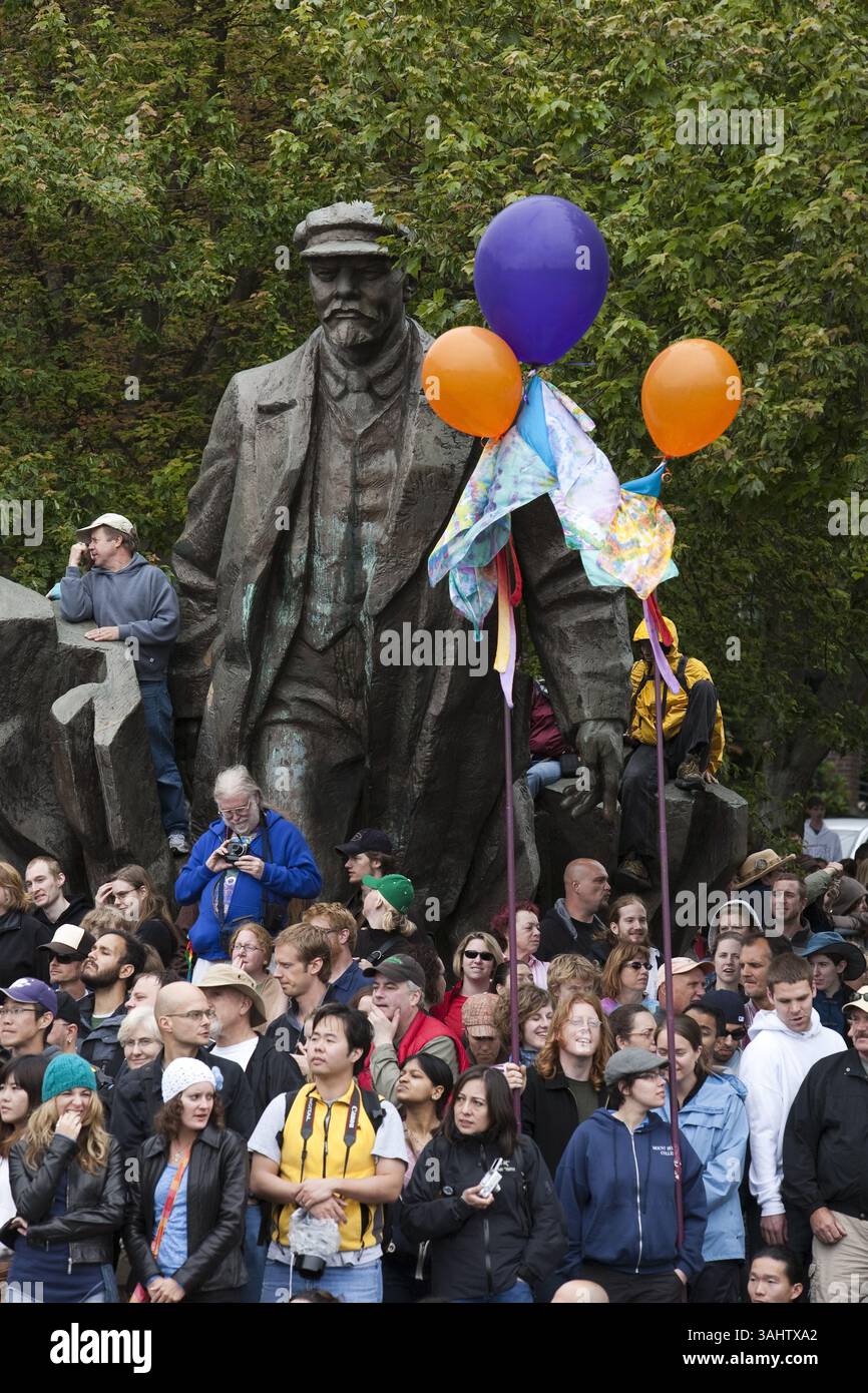 June 19, 2010 - Seattle, Washington: Statue of Lenin during the Summer ...