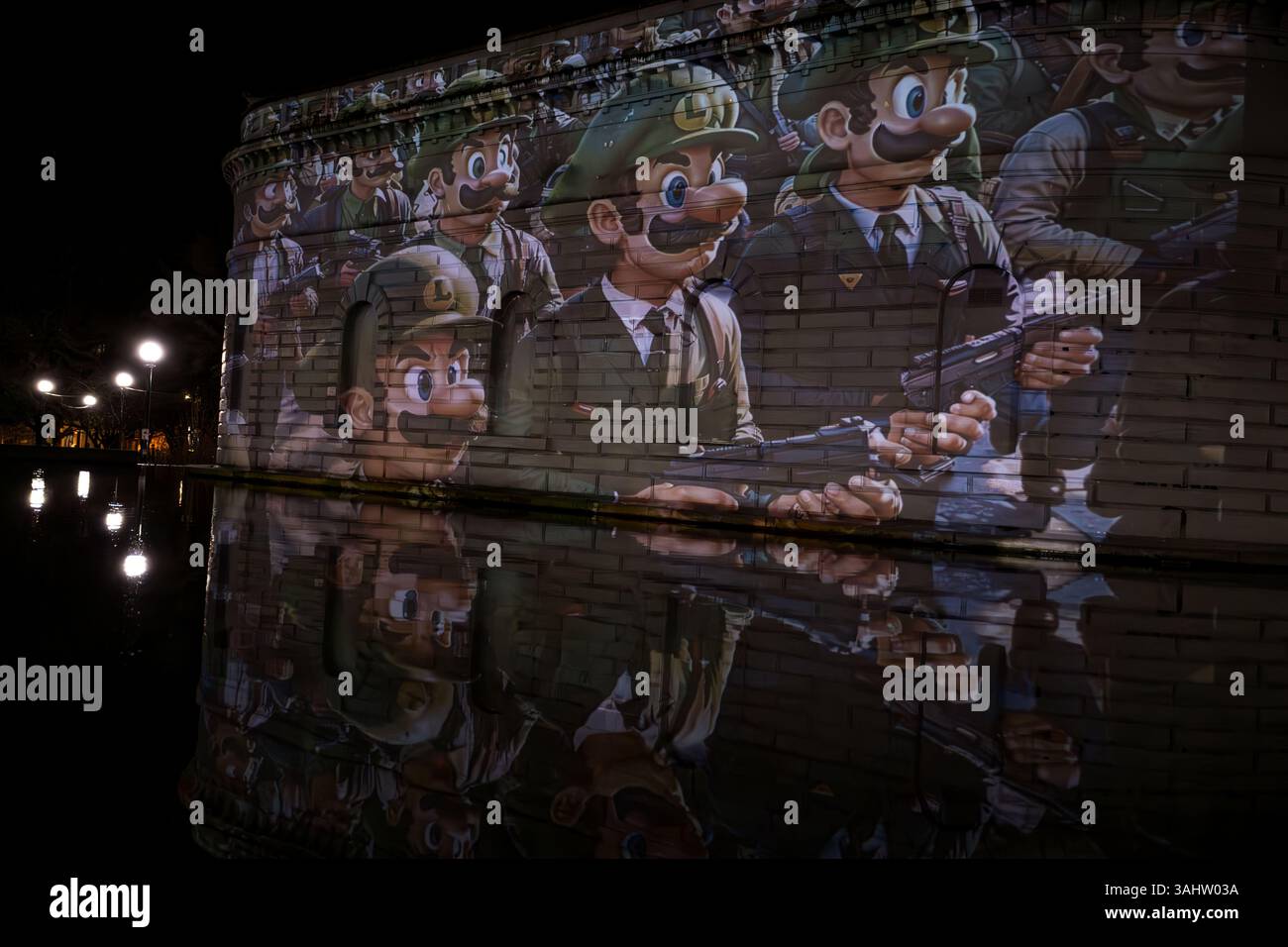 Seattle, USA. 24 Jan, 2025. Street artist Light Guerrilla art light ...