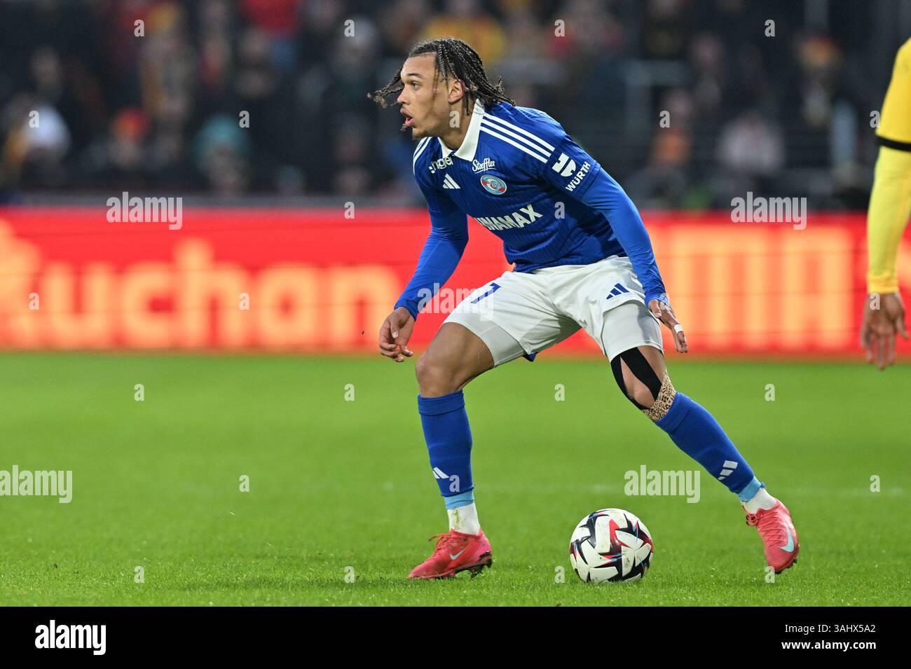 Lens, France. 16th Feb, 2025. Diego Moreira (7) of Strasbourg pictured during the McDonalds ...