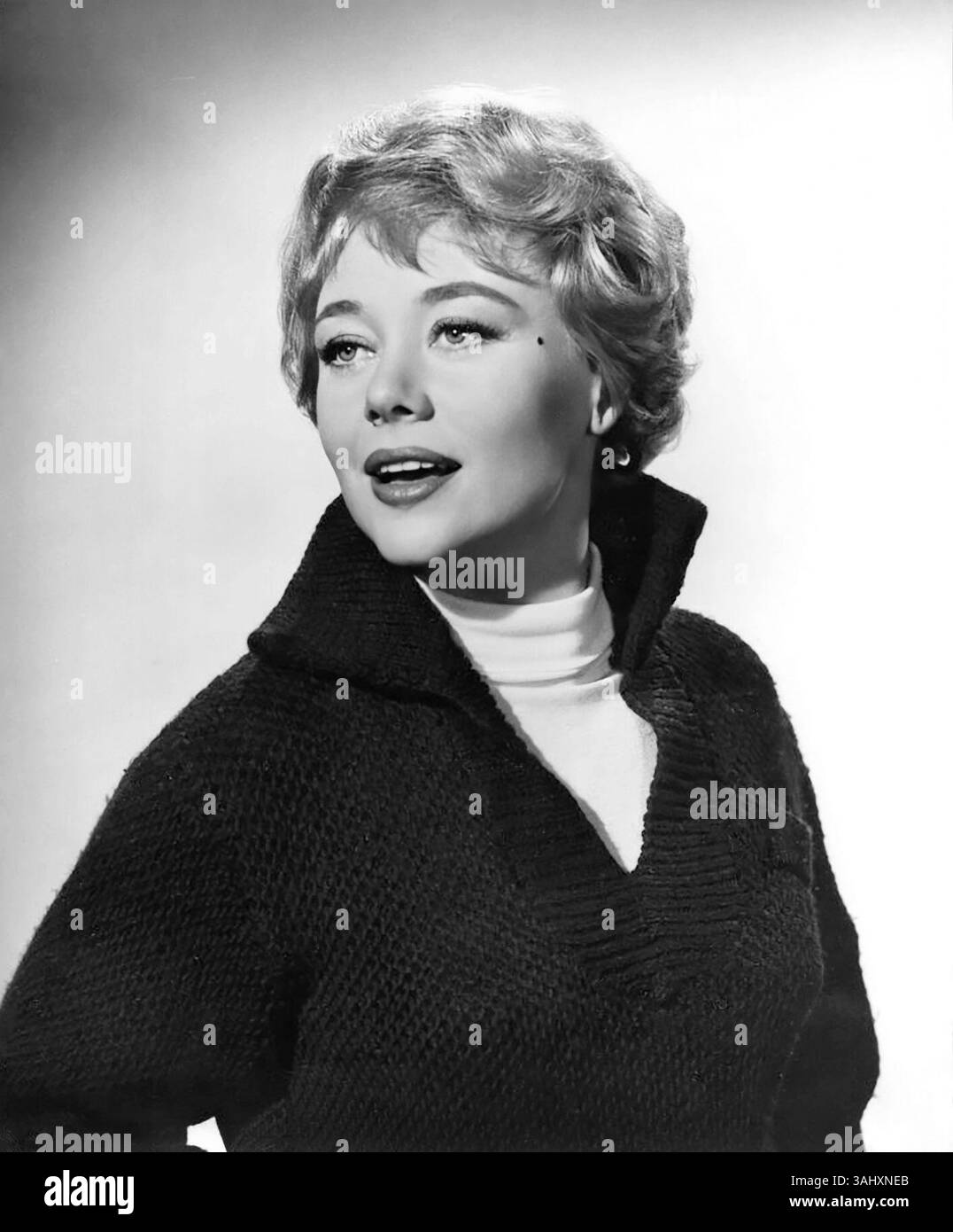 Glynis Johns. Portrait of the British actress Glynis Margaret Payne ...