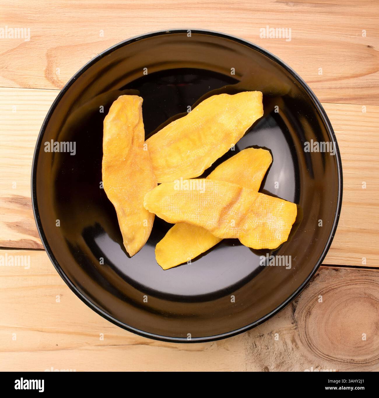 Dried mango in ceramic hi-res stock photography and images - Alamy