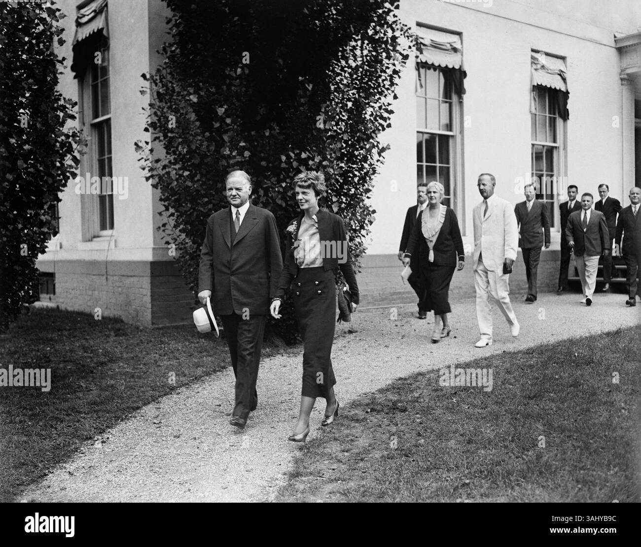Herbert Hoover and Amelia Earhart, at White House, Washington, D.C ...