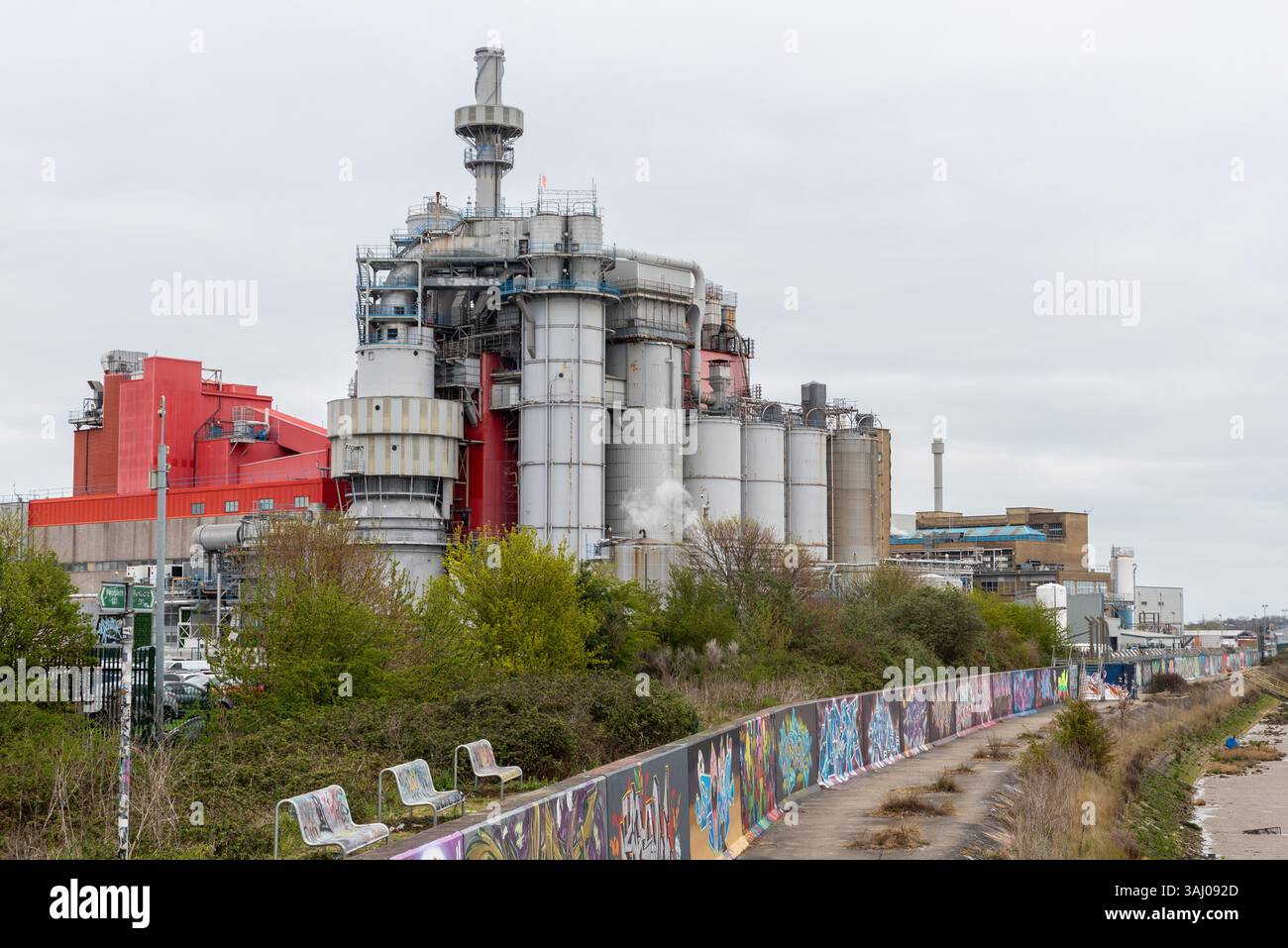 Procter gamble factory hi-res stock photography and images - Alamy