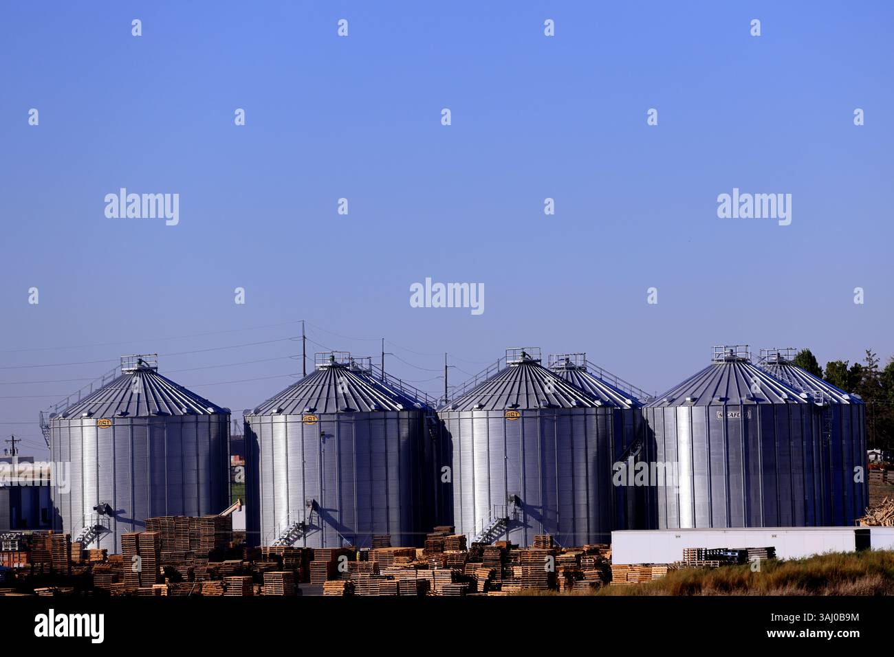 Spokane industrial site hi-res stock photography and images - Alamy