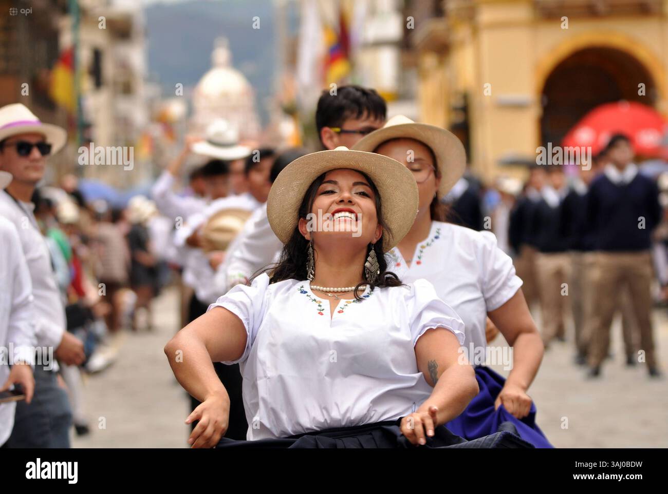CUENCA STUDENT PARADE FIESTAS DE CUENCA Cuenca,Ecuador April 10, 2025 ...
