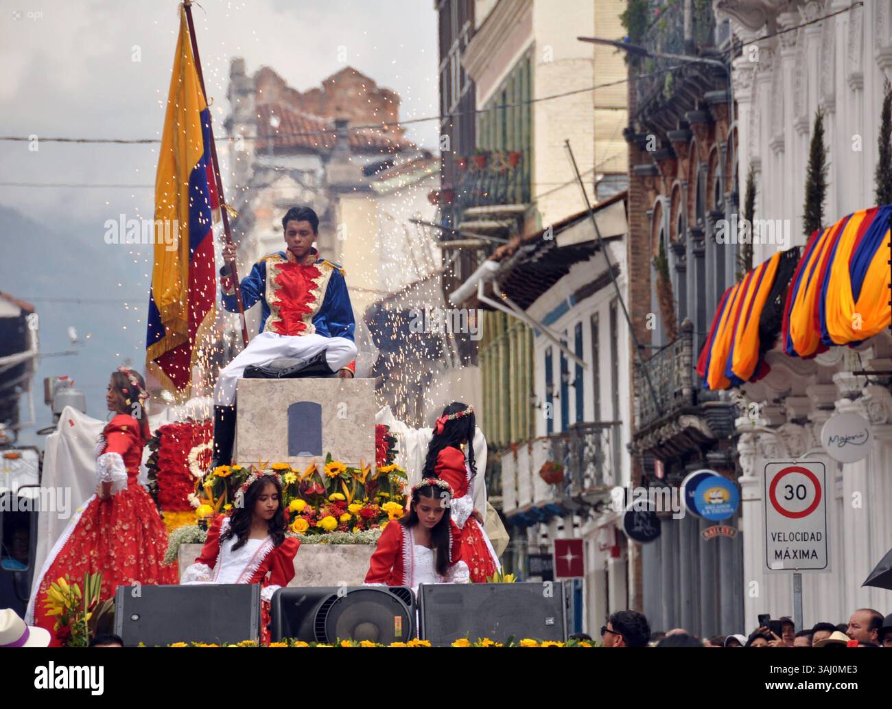 CUENCA STUDENT PARADE FIESTAS DE CUENCA Cuenca,Ecuador April 10, 2025 ...