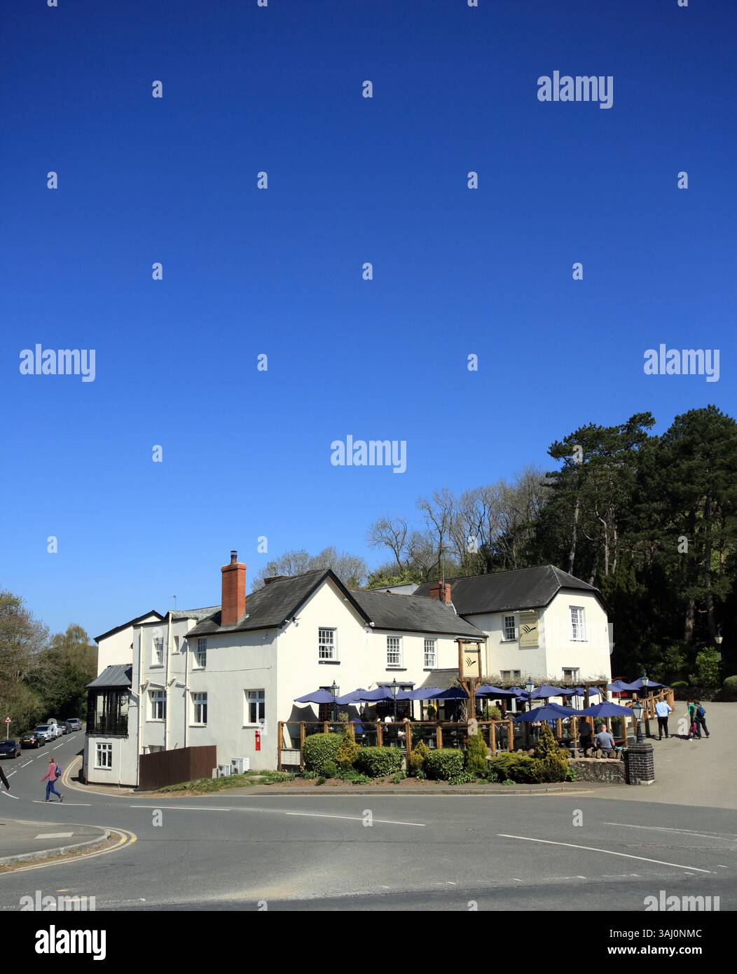 Malvern hills pub hi-res stock photography and images - Alamy