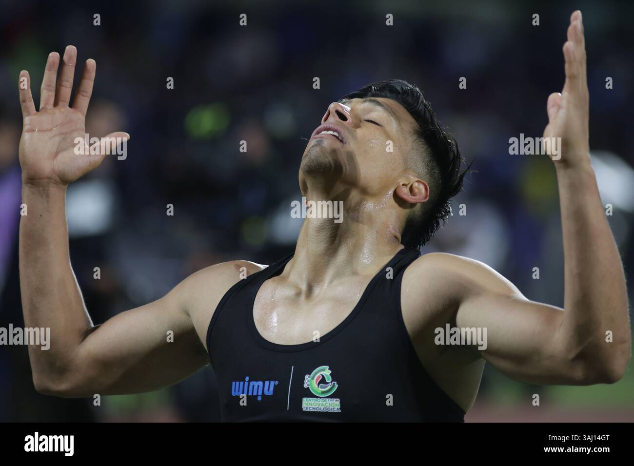 Mexico City, Mexico. 09th Apr, 2025. Angel Sepulveda #9 of Cruz Azul ...