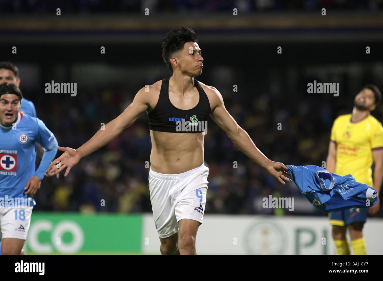 Mexico City, Ciudad de Mexico, Mexico. 9th Apr, 2025. Angel Sepulveda ...