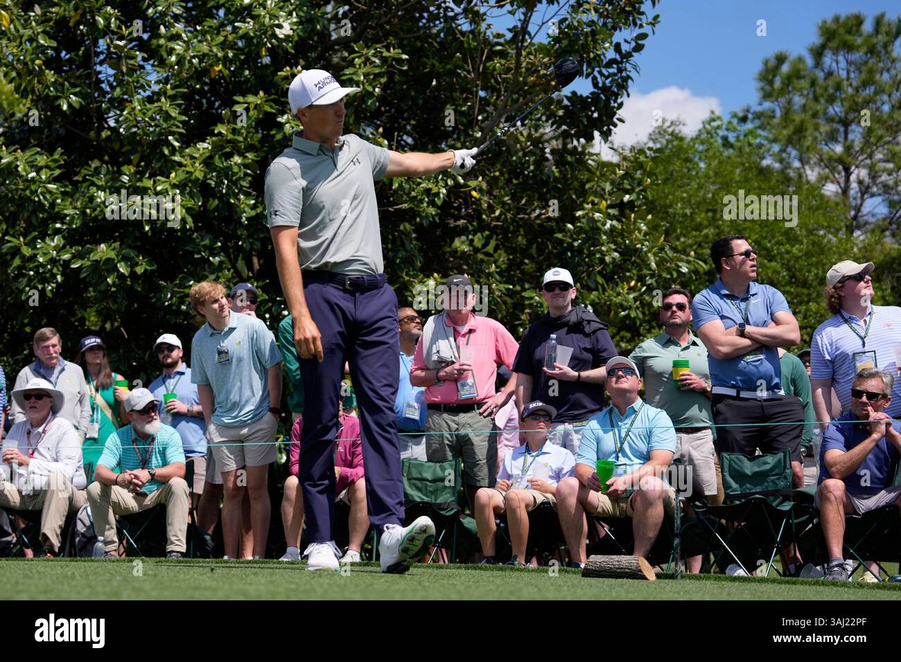 Jordan Spieth watches his tee shot on the ninth hole during the first ...