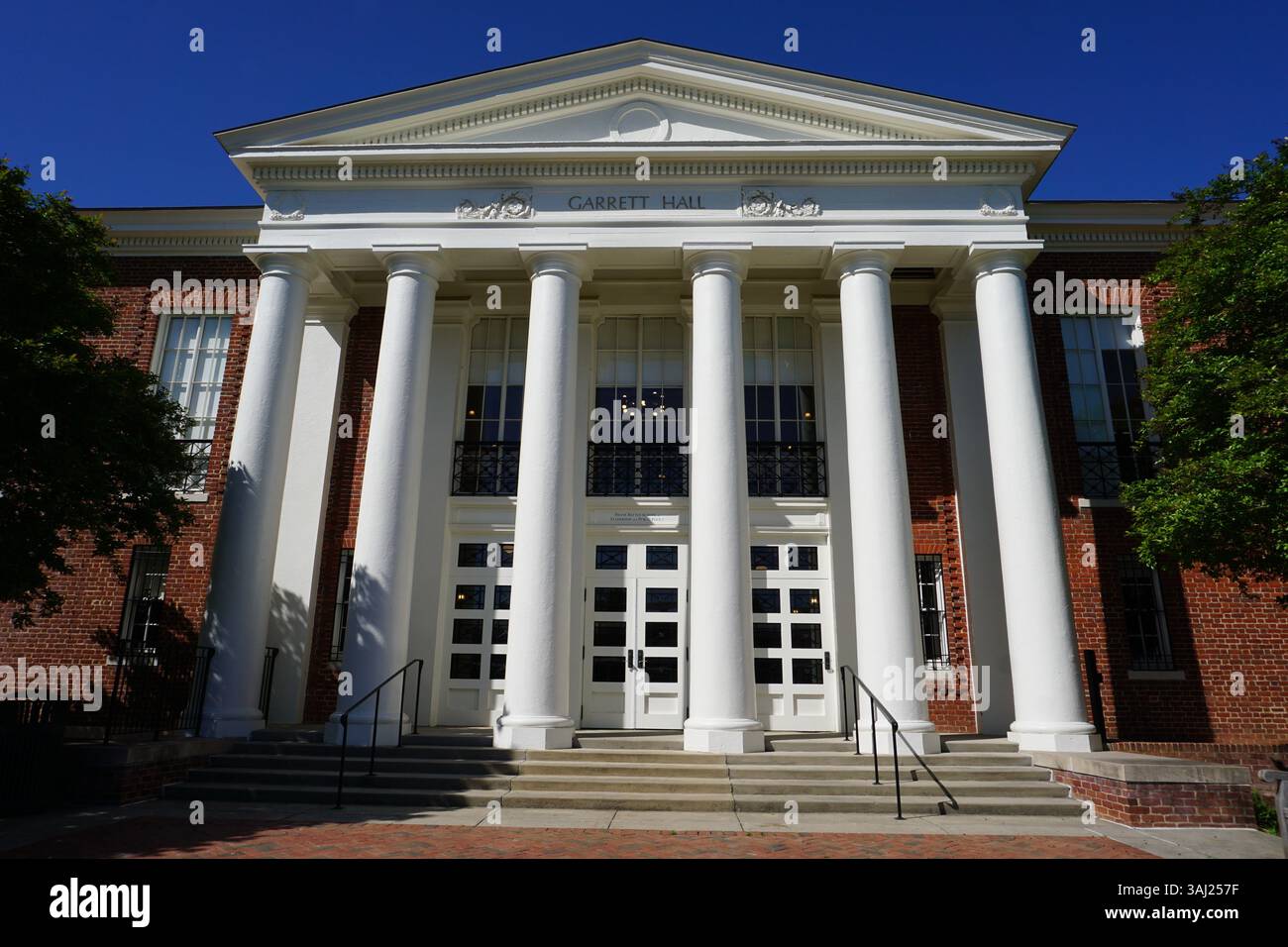 Frank batten school hi-res stock photography and images - Alamy