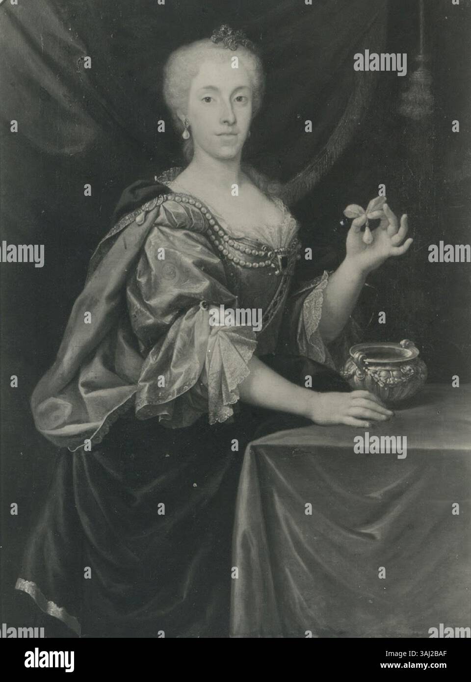 This 18th-century portrait by an unknown artist features Princess Laura ...