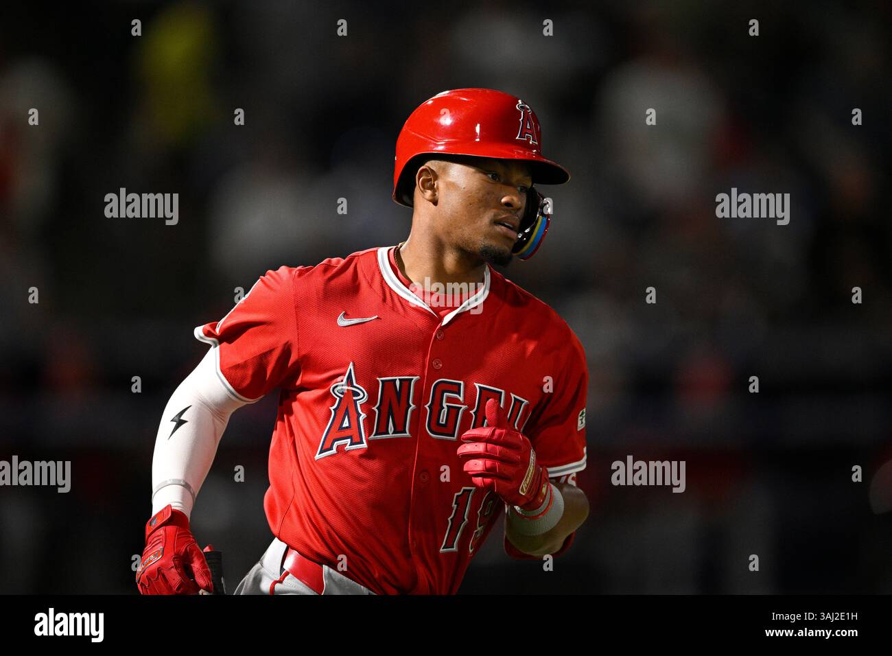Los Angeles Angels' Kyren Paris (19) runs after hitting a solo home run ...