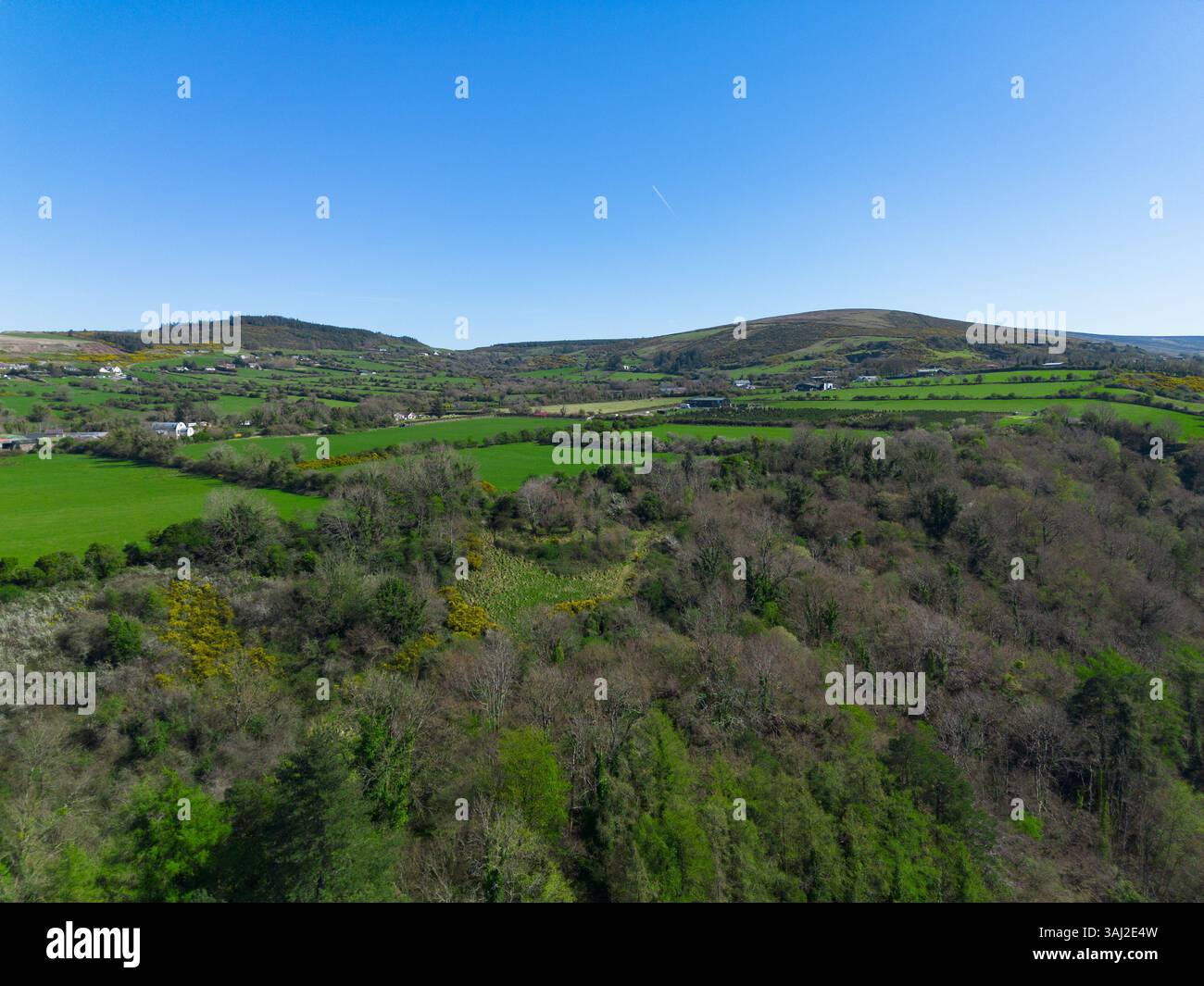 Aerial view valley rolling hills hi-res stock photography and images - Alamy