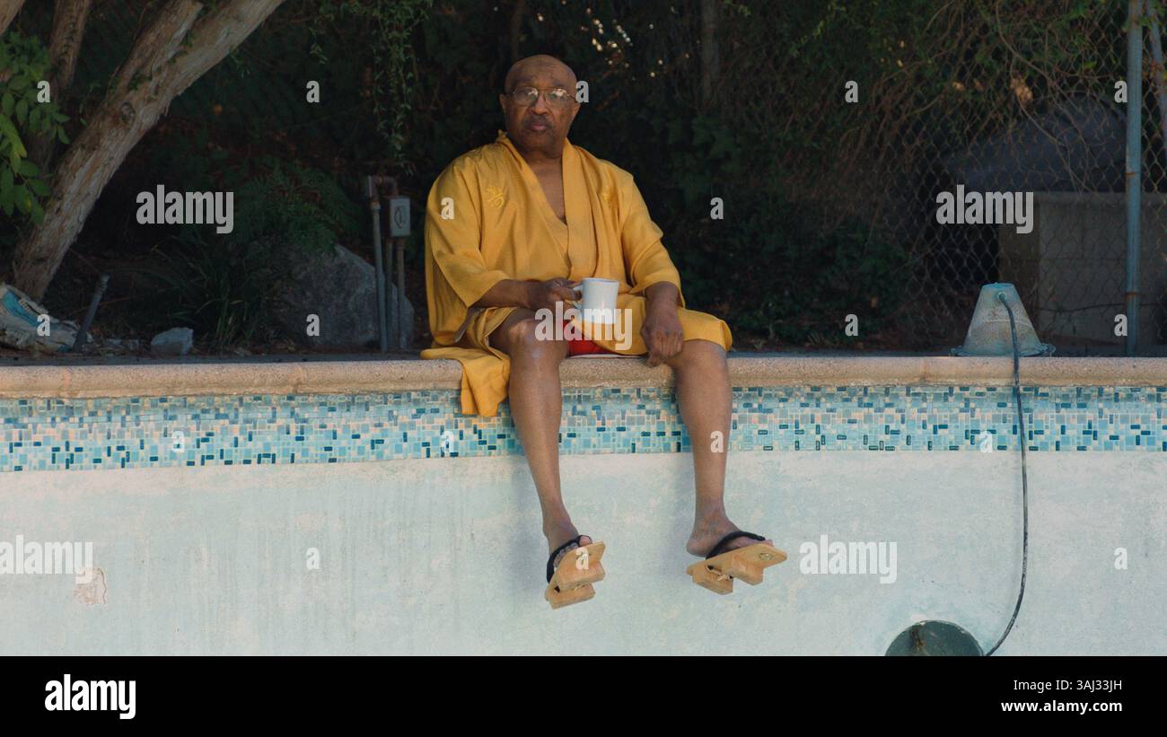 Swamp Dogg Gets His Pool Painted (2024)Swamp Dogg *Filmstill ...