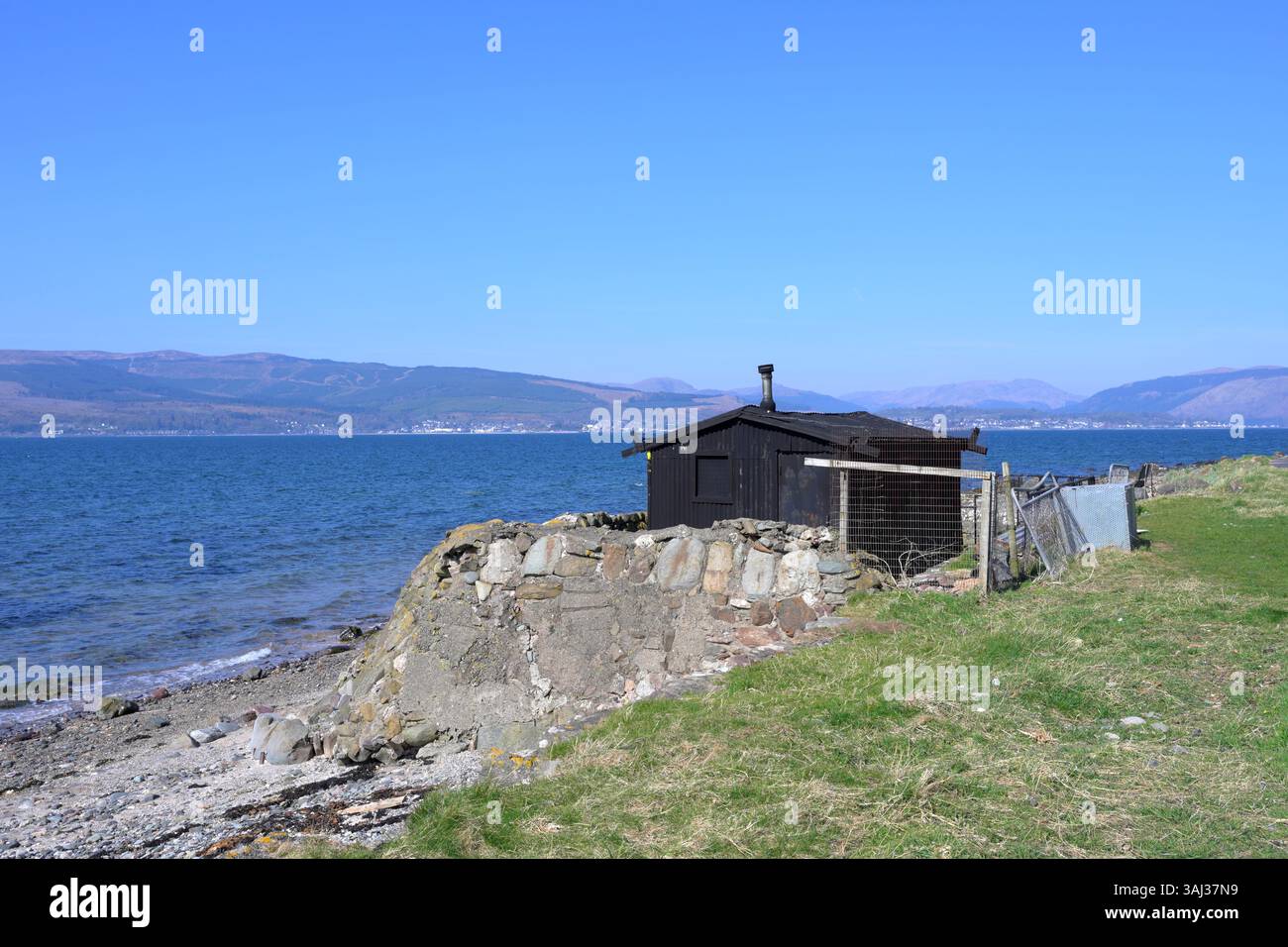 A shoreline cabin beside the Firth of Clyde on the Inverclyde Coastal ...
