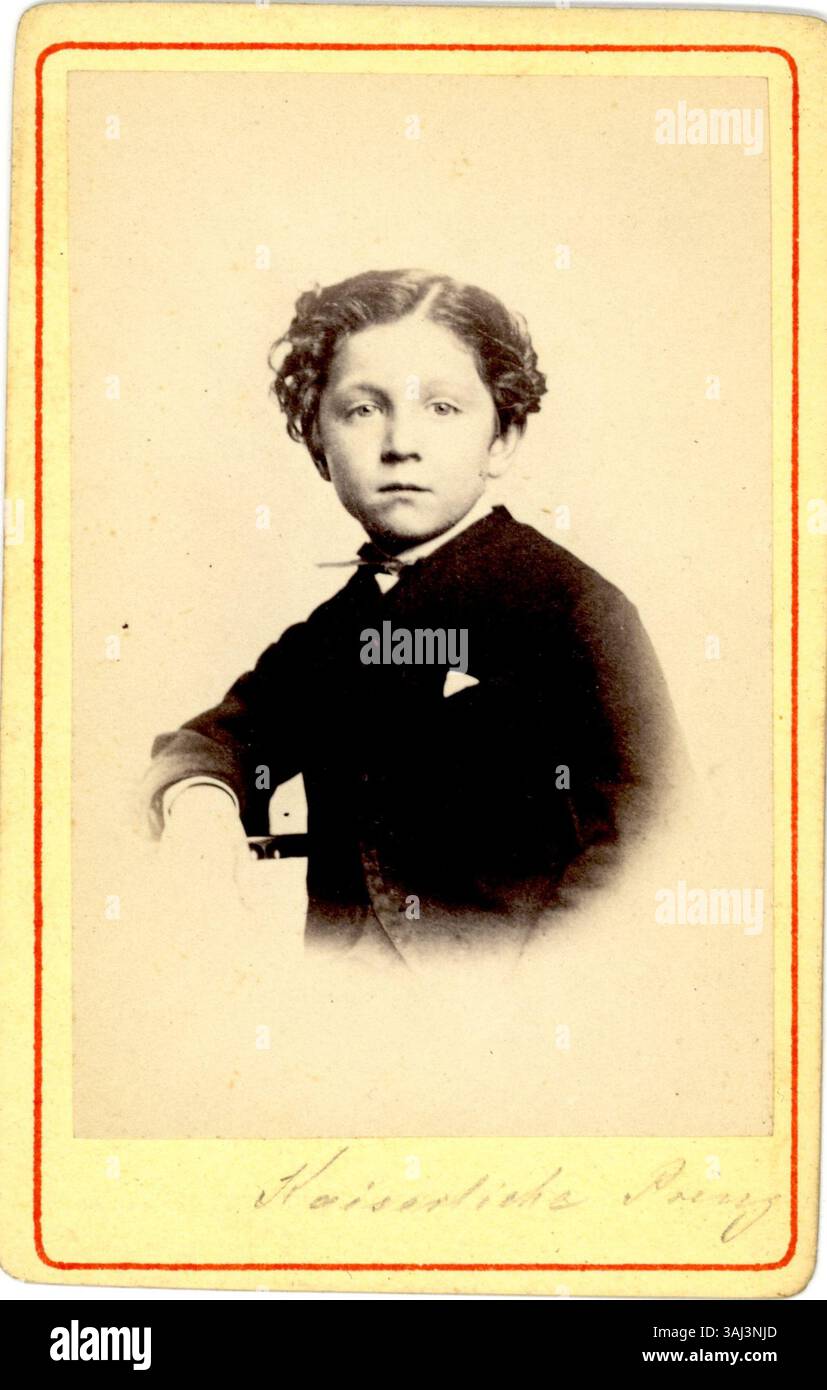 This 1864 photograph by André Adolphe Eugène Disdéri captures Napoléon ...