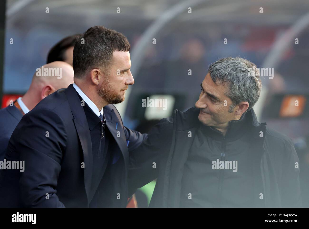 Rangers interim manager Barry Ferguson (left) and Athletic Bilbao head ...